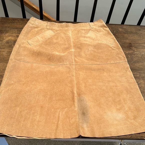 Isaac Mizrahi | Skirts | Isaac Mizrahi Suede Pencil Skirt Maple Syrup ...